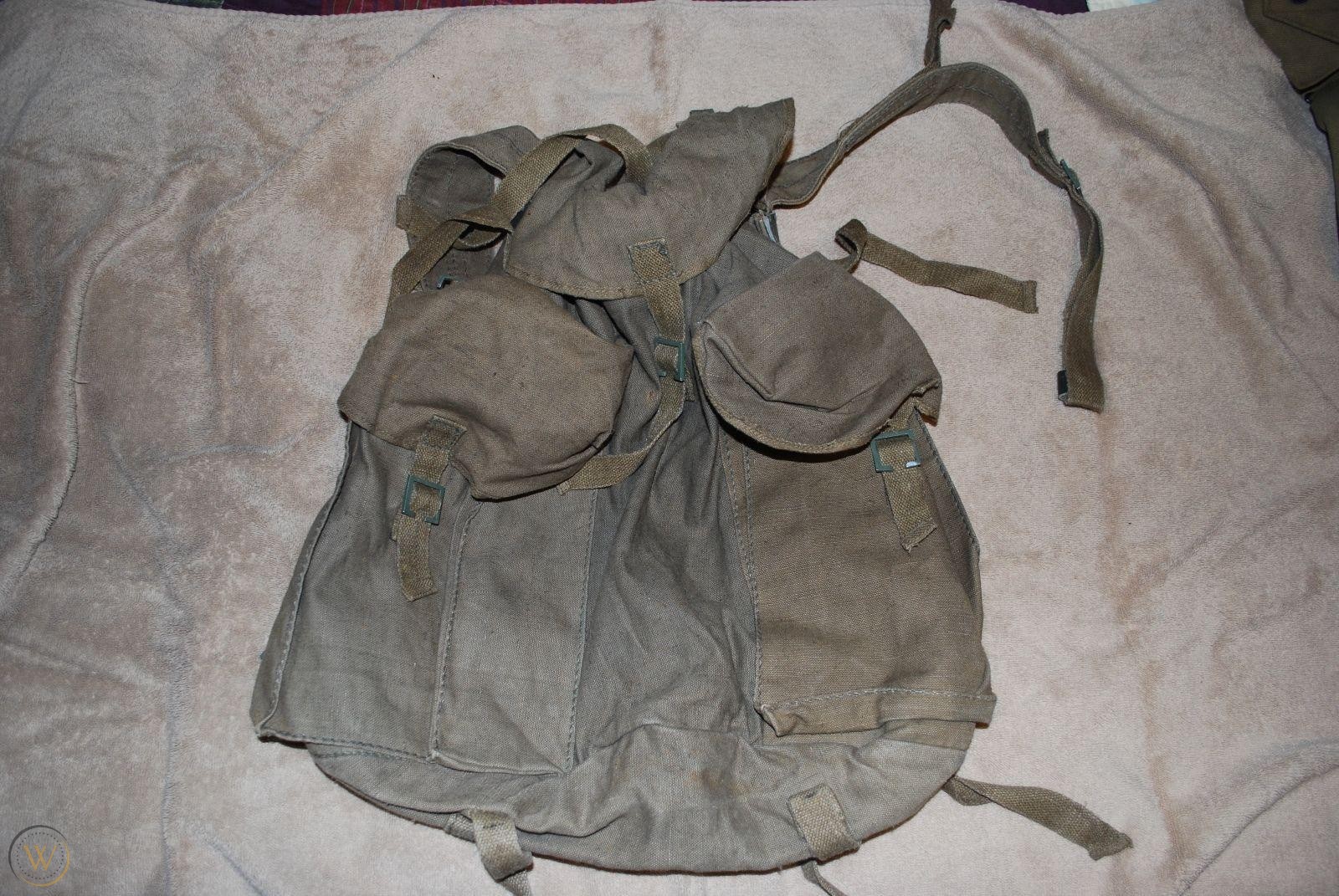 wwii-style-italian-alpini-backpack_1_9dc6d95d7be7bbc22caf1aa58b9262f4 ...